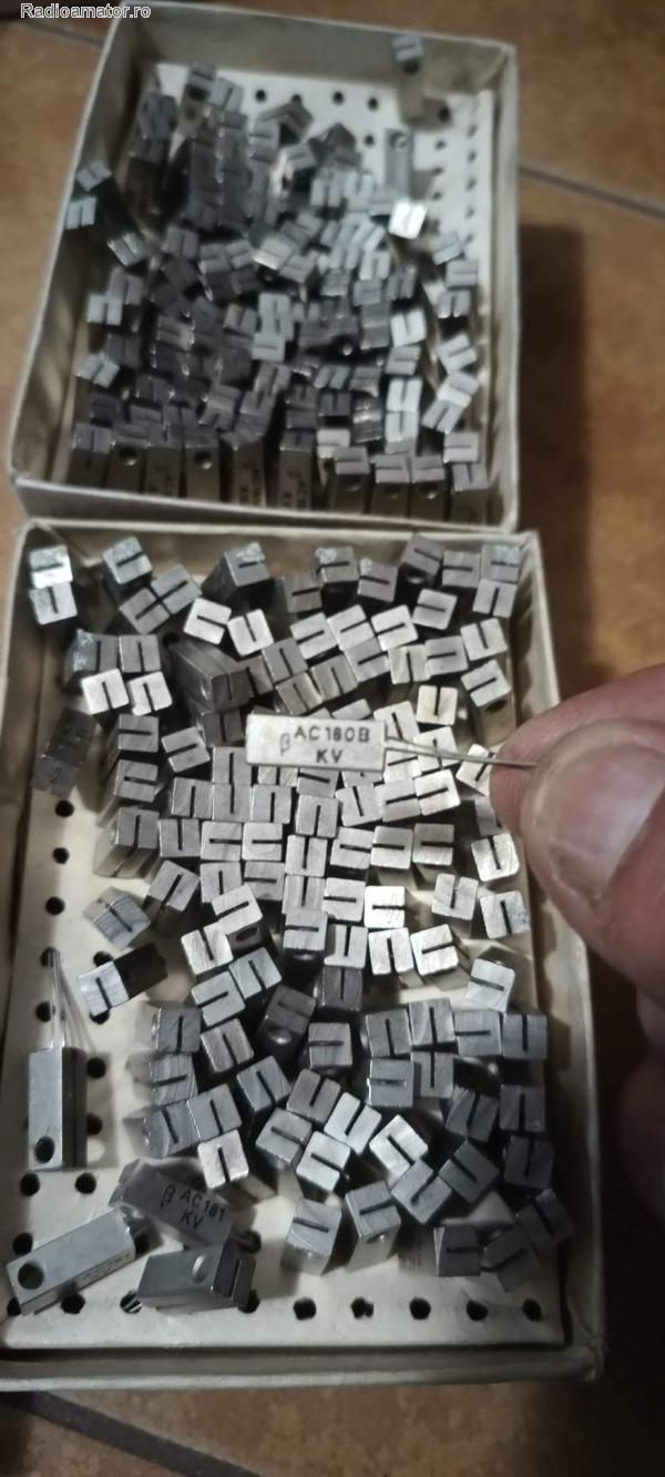 Anunt de mica publicitate V-216840 Tranzistori AC180/AC181 NOI!